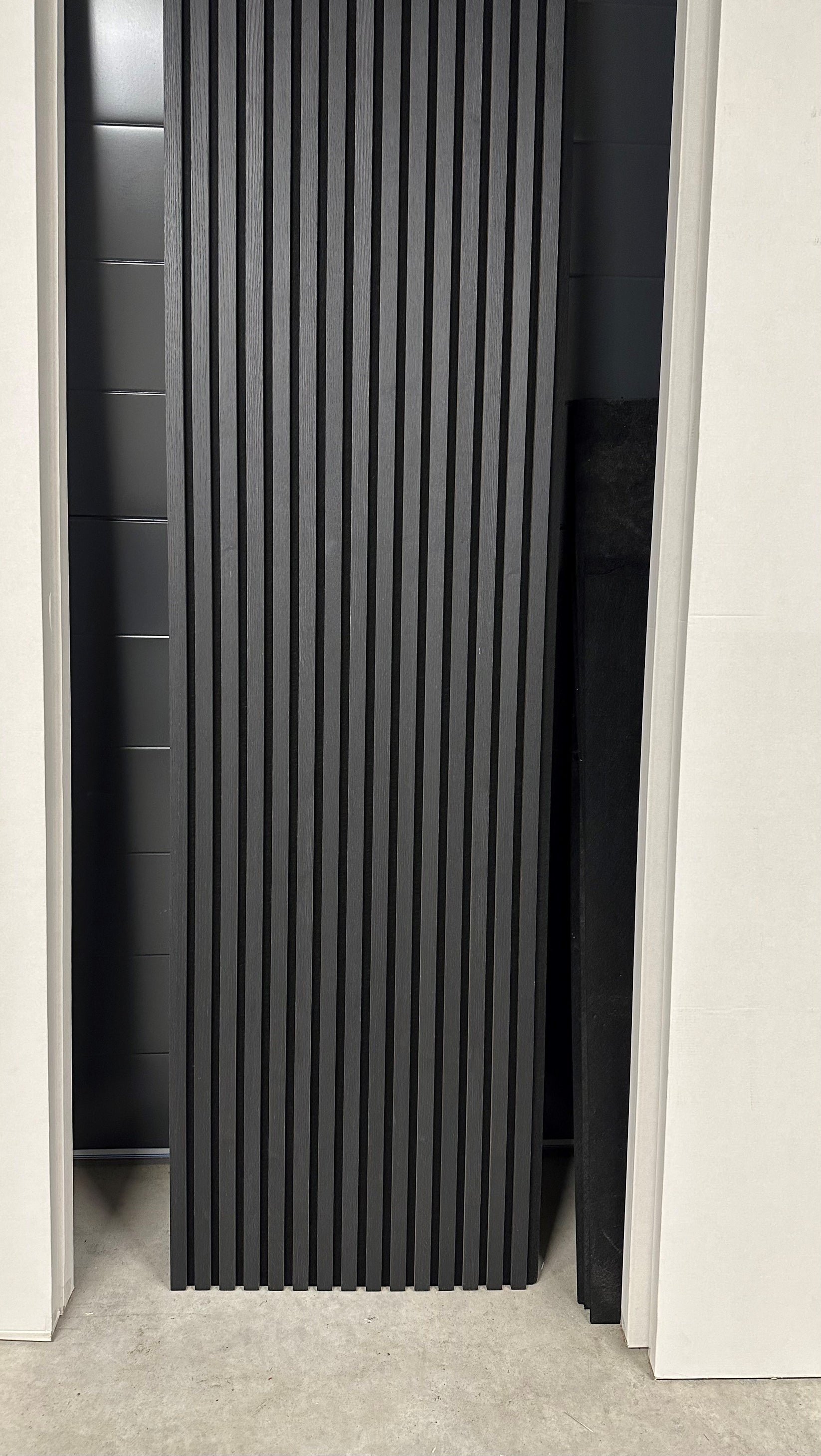 Akustikpanel Svart (NYHET) – indoorwood.se